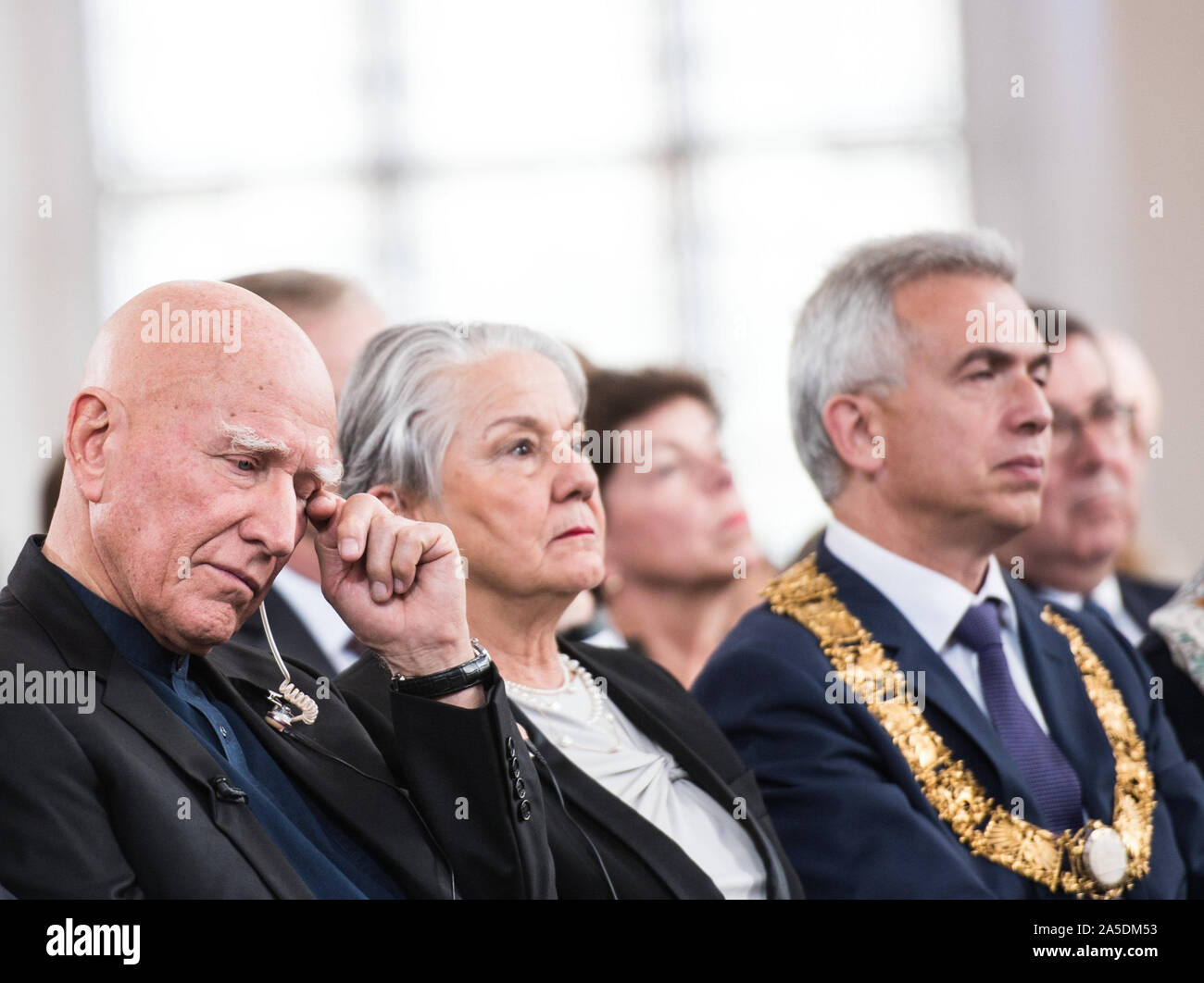 Frankfurt, Germany. 20th Oct 2019. Sebastiao Salgado (l-r ...