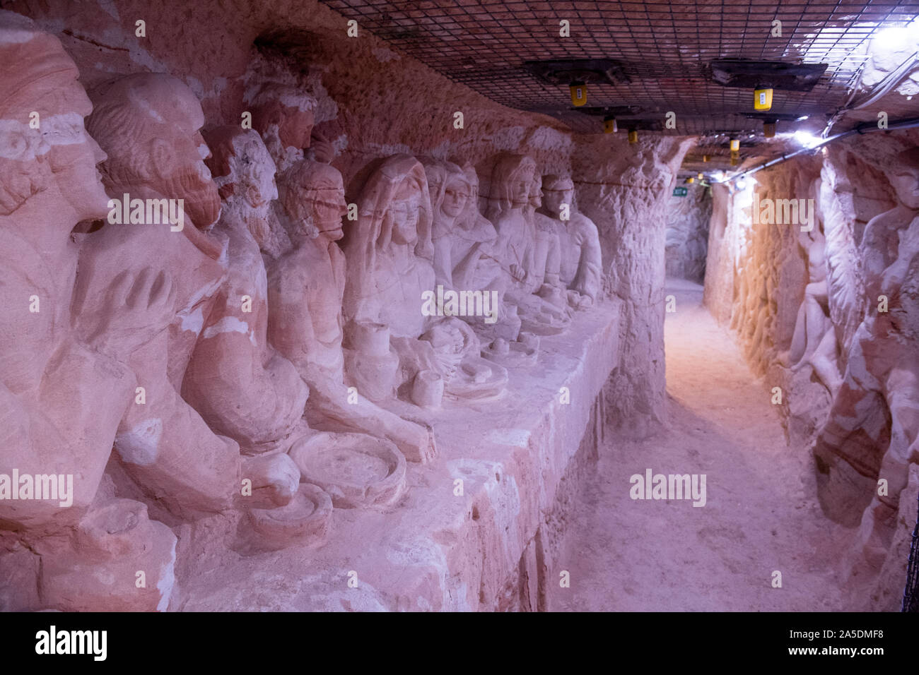 Opal mine lightning ridge hi-res stock photography and images - Alamy