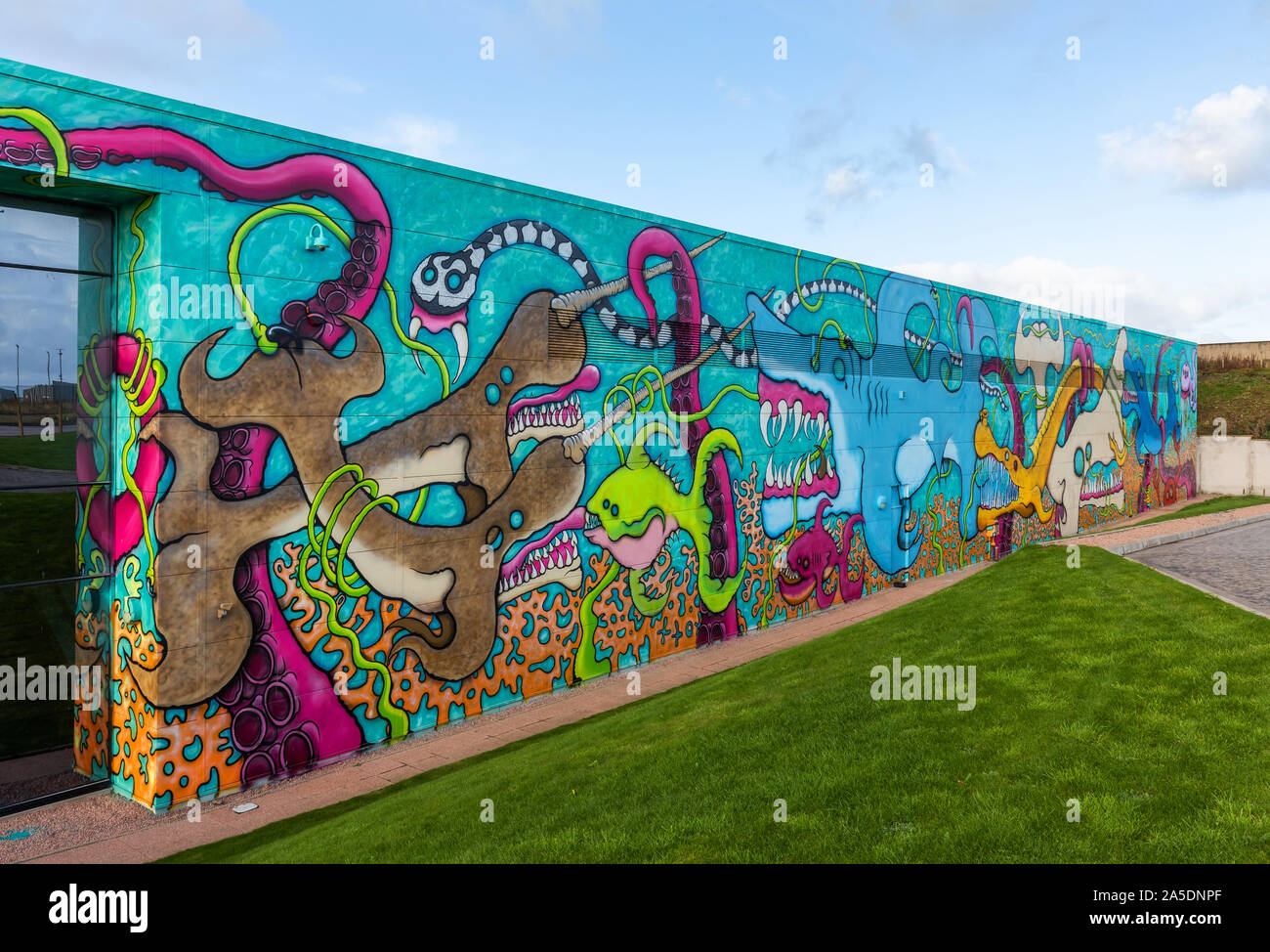 Graffiti scotland hi-res stock photography and images - Alamy