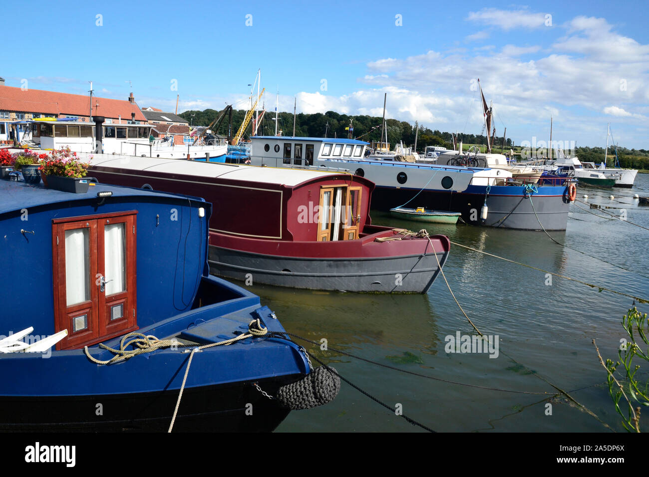 Boats on the Quayside at Woodbridge, Suffolk, UK Stock Photo - Alamy
