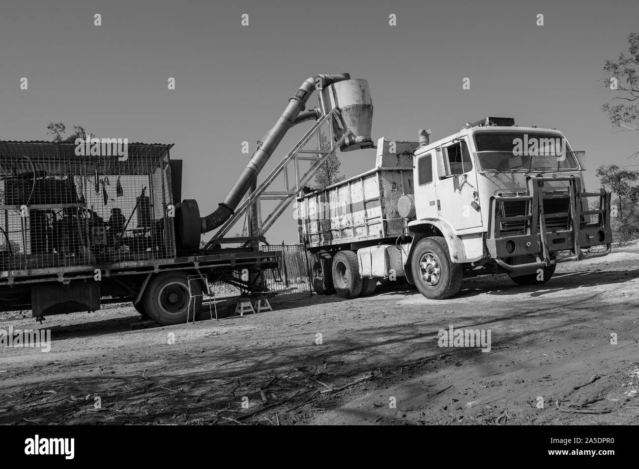 Opal mine australia Black and White Stock Photos & Images - Alamy