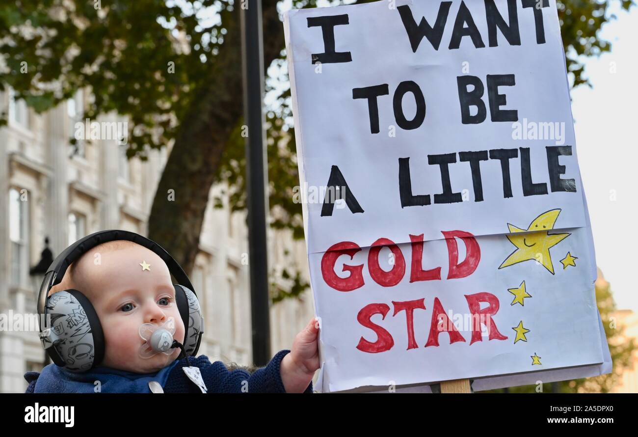 Baby eu supporter hi-res stock photography and images - Alamy