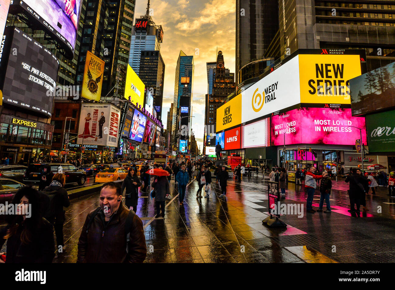 New York/USA - 01/30/19 - Times square after a brief but heavy rain ...