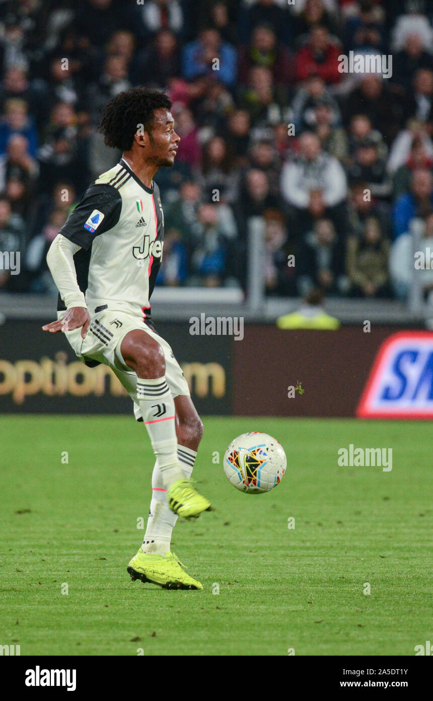Juan Cuadrado of Juventus in action during the Serie A Football match ...