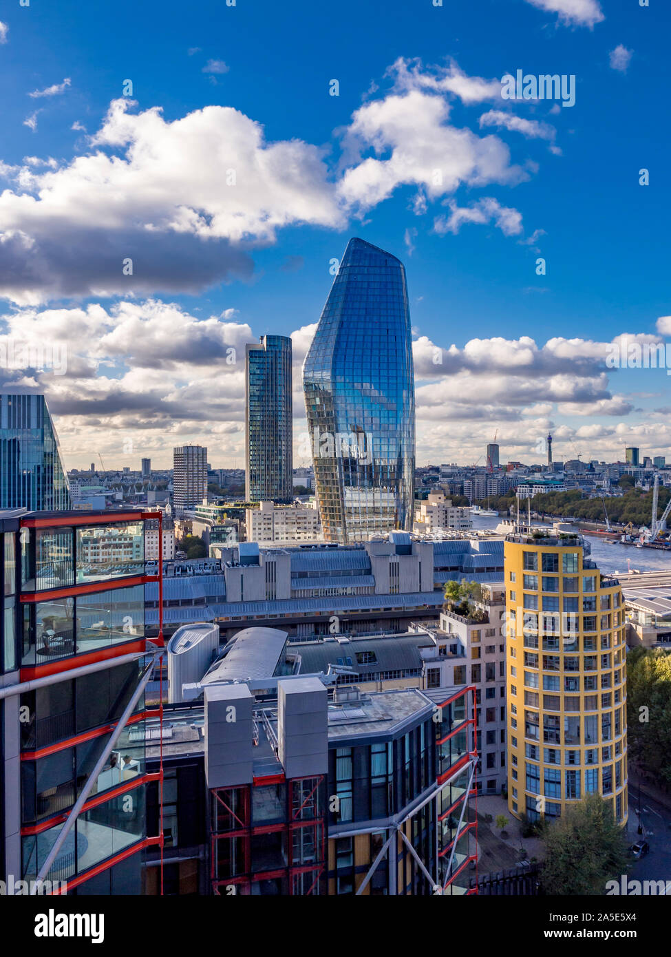 Aerial view london blackfriars hi-res stock photography and images - Alamy