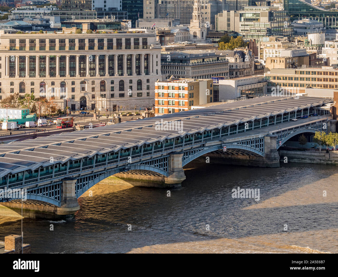 Blackfriars Railway Bridge over River Thames, London, UK Stock Photo ...