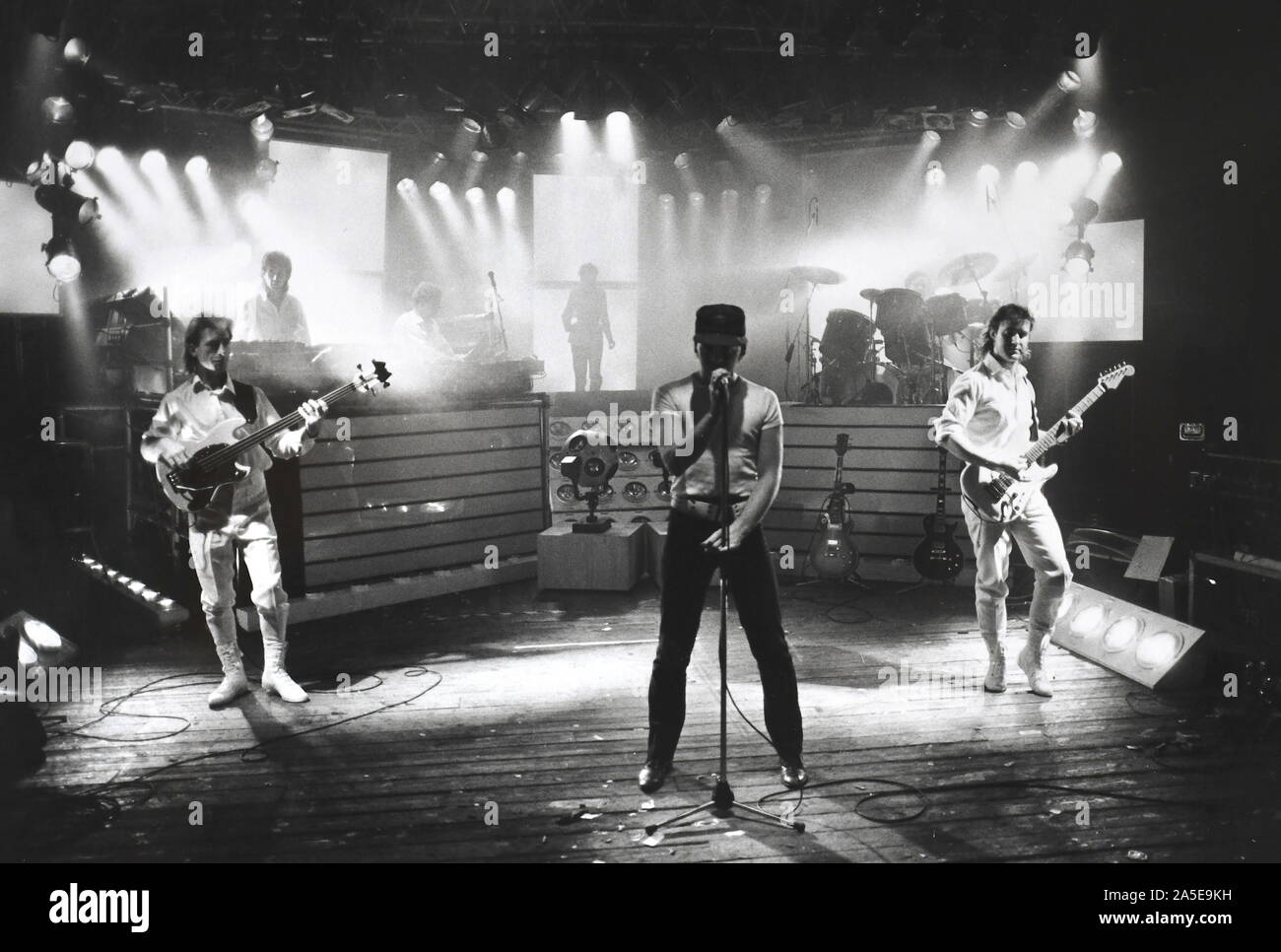 Gary numan 80s hi-res stock photography and images - Alamy