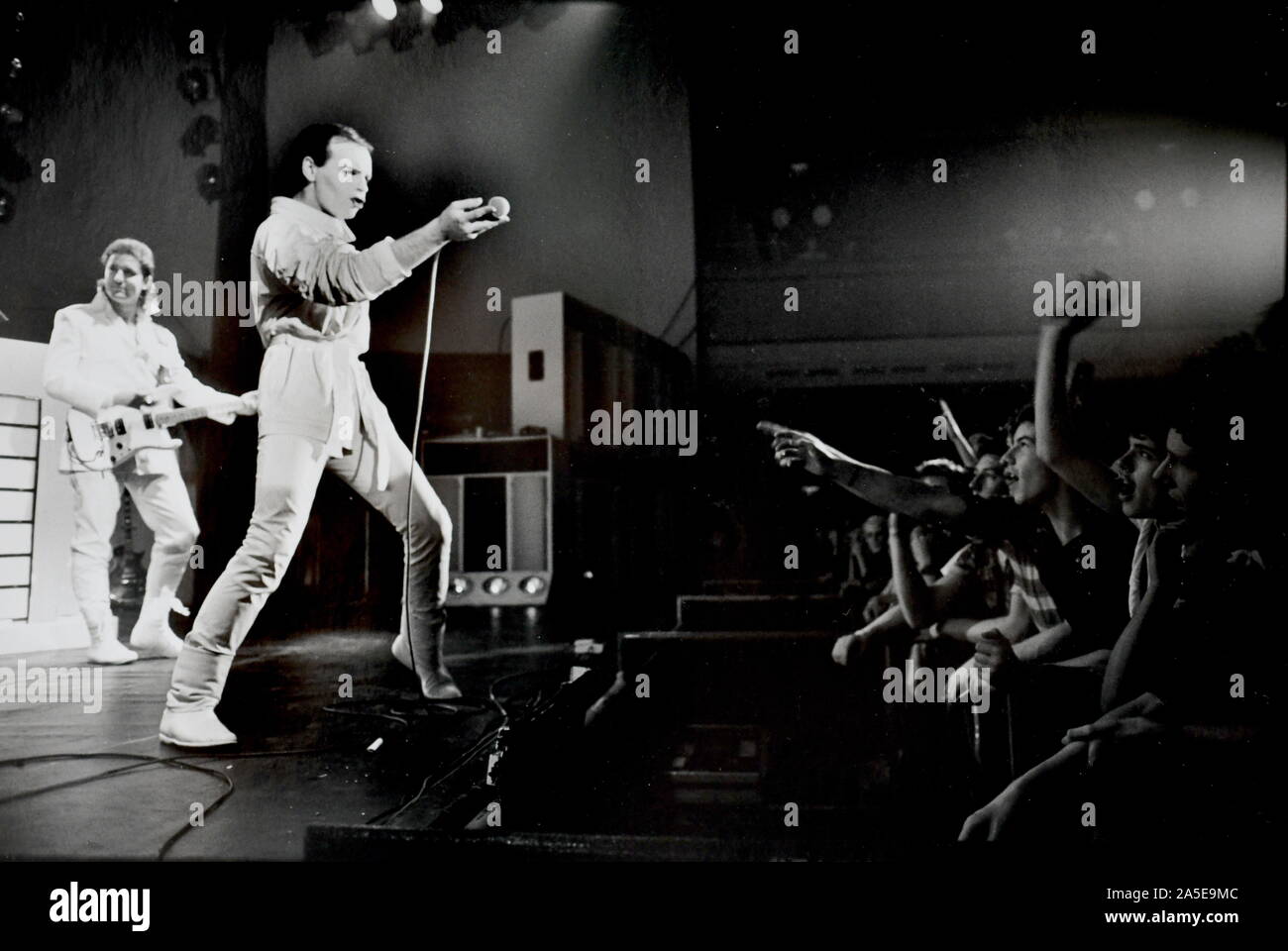 Gary numan 80's hi-res stock photography and images - Alamy