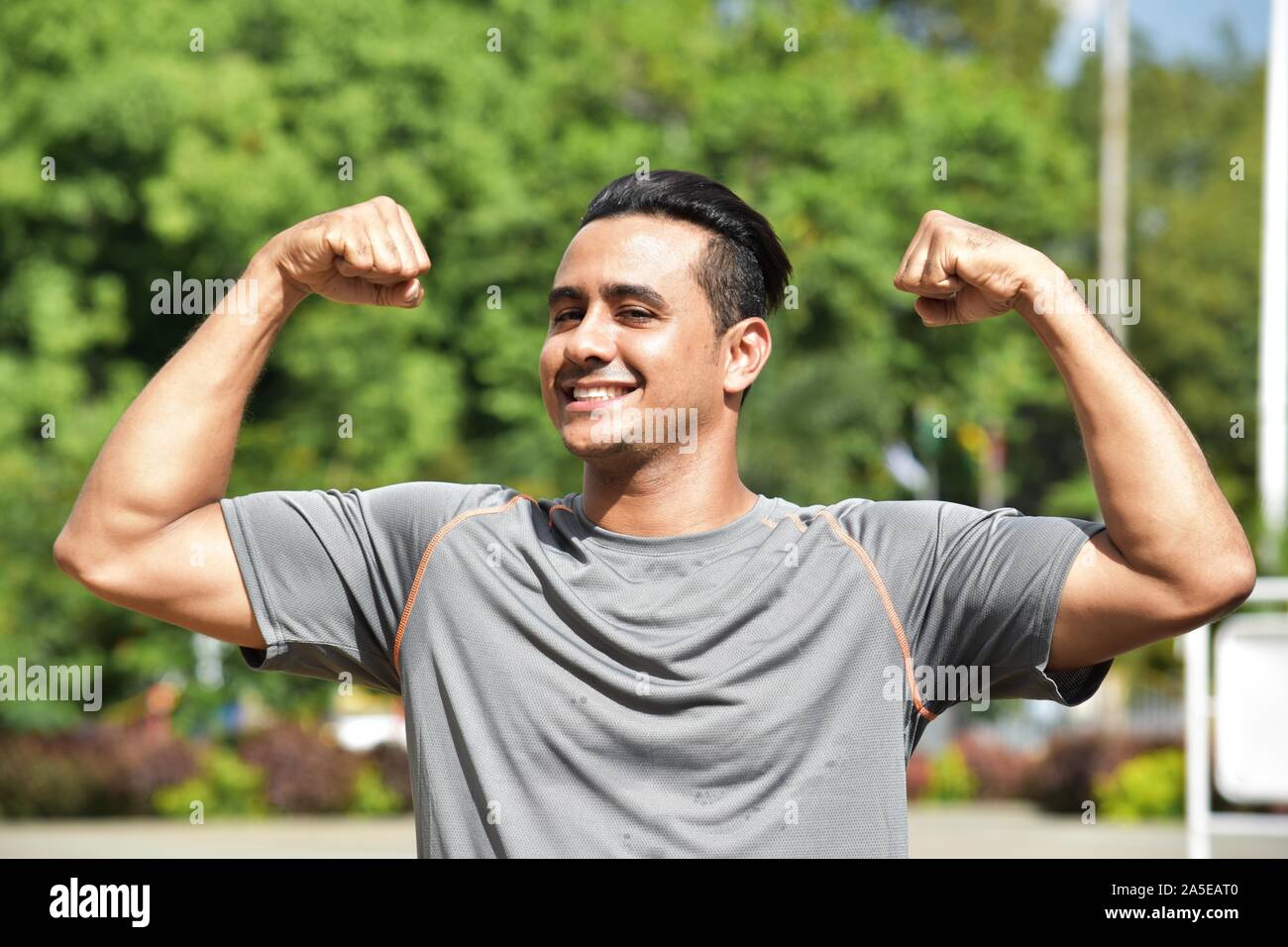 Muscular pro hi-res stock photography and images - Alamy
