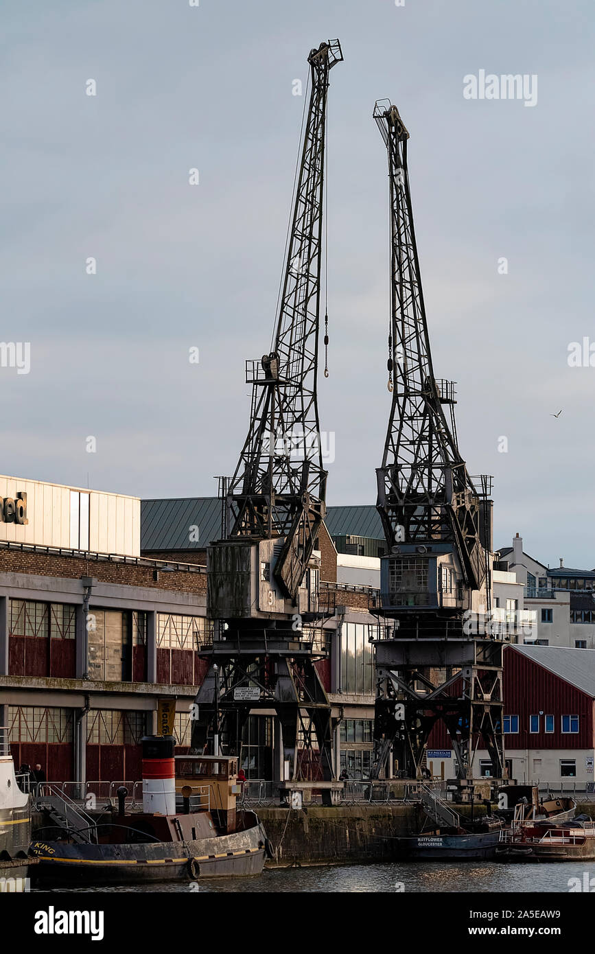 Vintage Dock Crane High Resolution Stock Photography and Images - Alamy