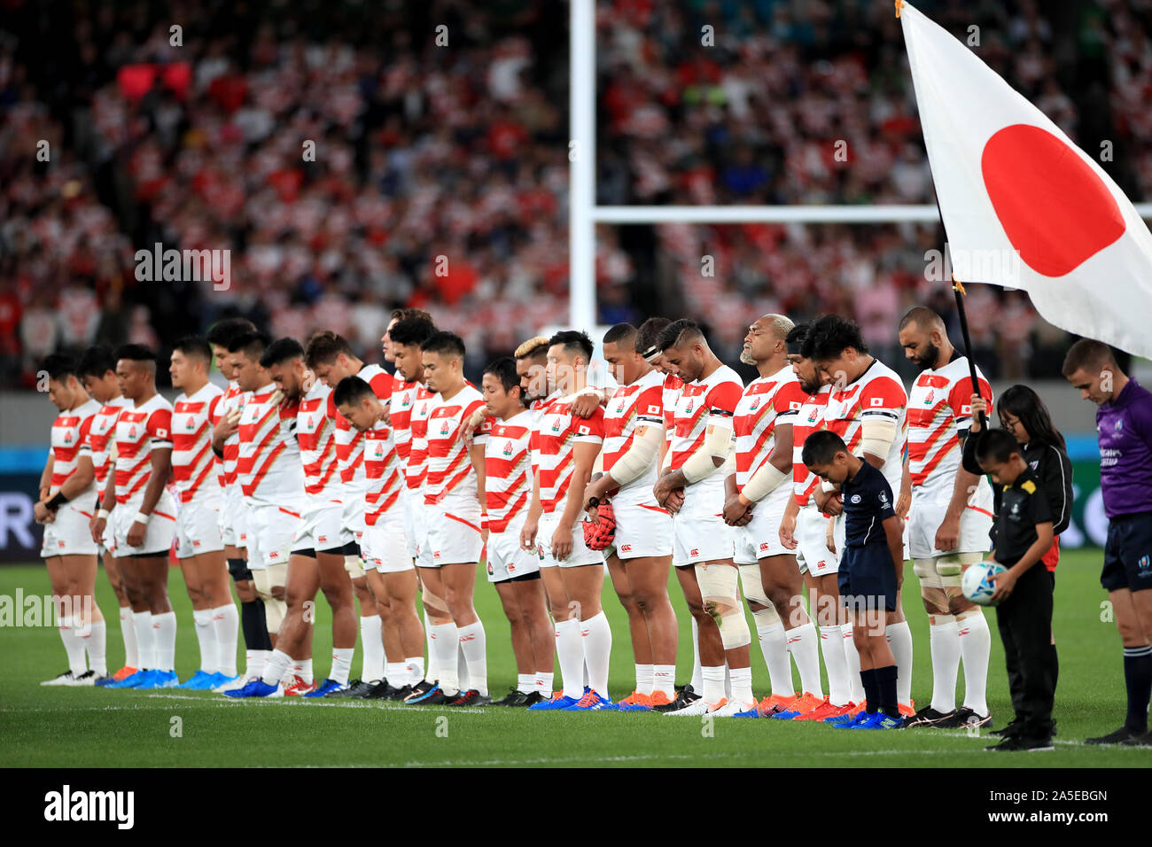 The Japan team sing their national anthem before the 2019 Rugby World ...