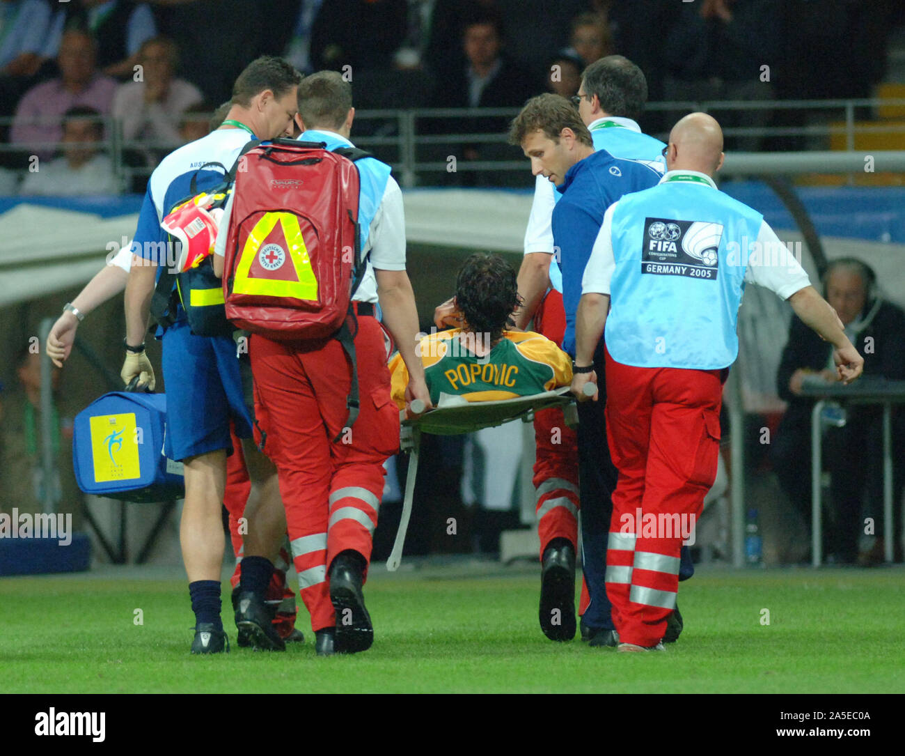 Football injury and stretcher hi-res stock photography and images - Alamy