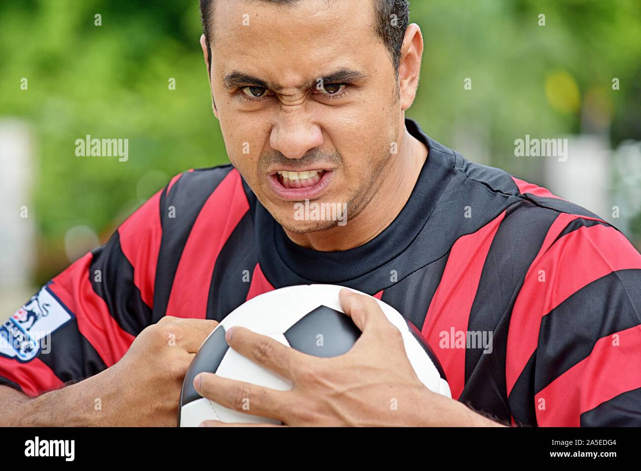 An angry soccer player hi-res stock photography and images - Alamy