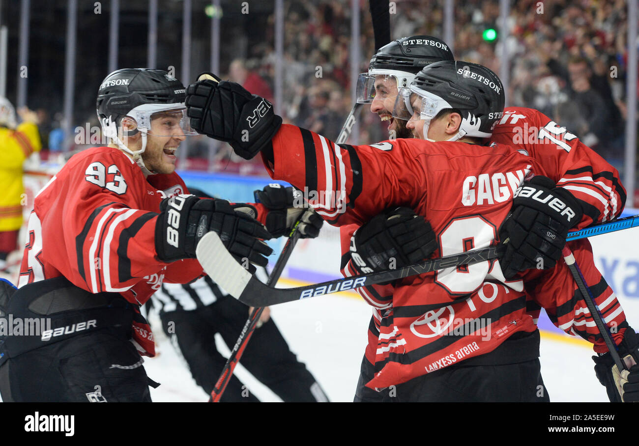 Sebastian uvira kolner haie hi-res stock photography and images - Alamy