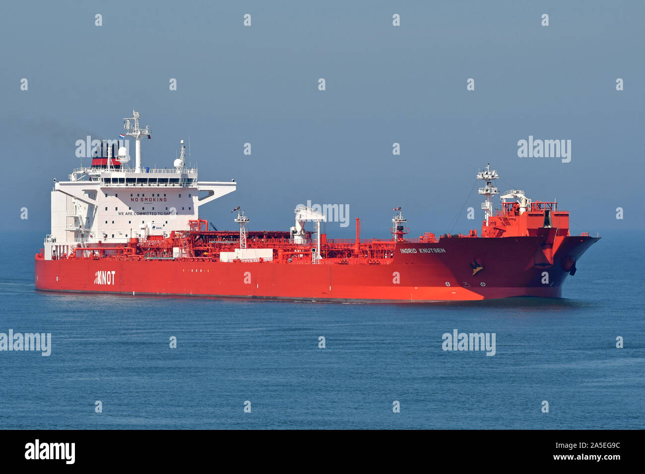 Crude oil tanker hi-res stock photography and images - Alamy