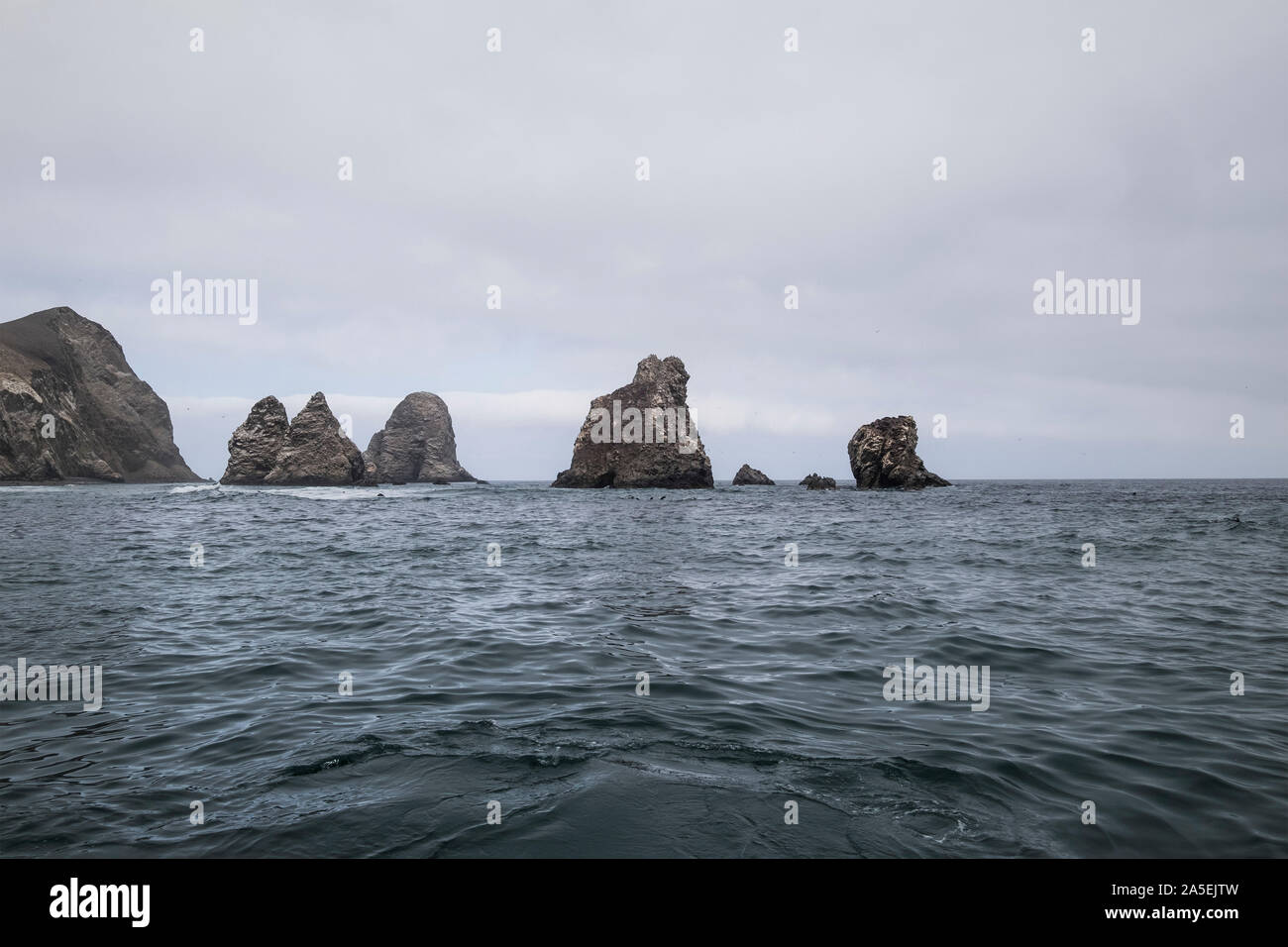 Perù, Paracas, Natural reserve, Ballestas island Stock Photo - Alamy