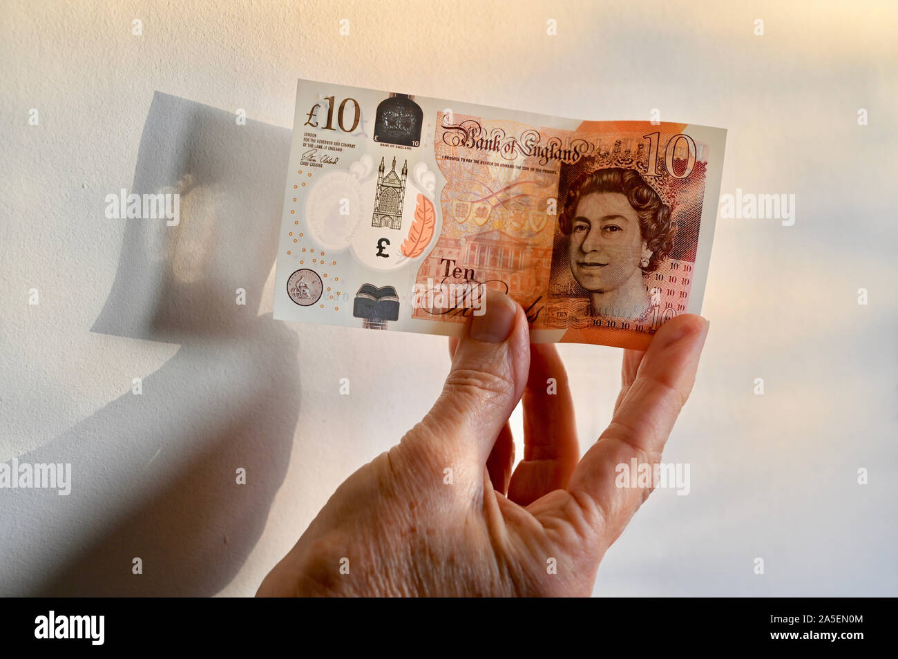 Pound watermark hi-res stock photography and images - Alamy