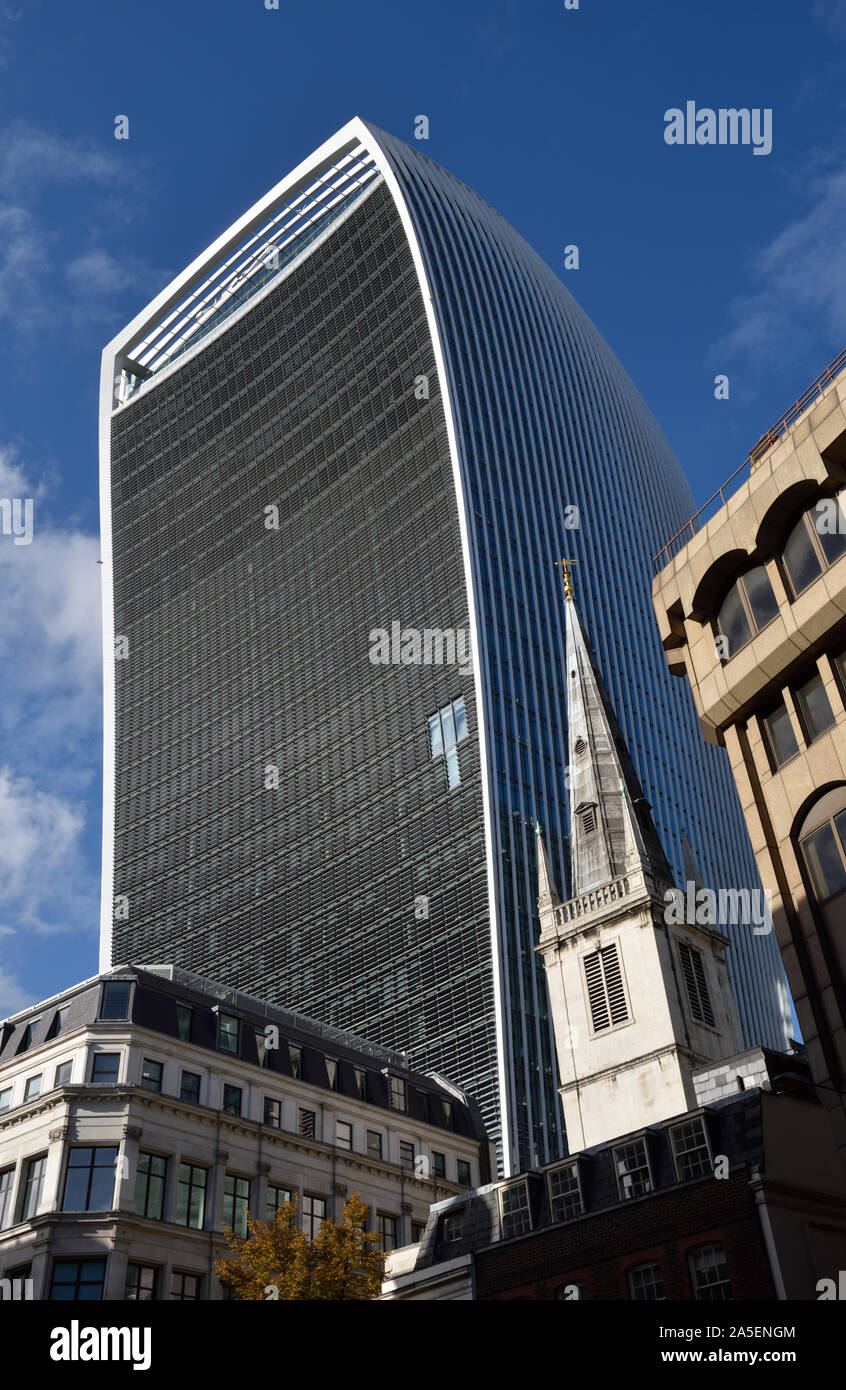 Walkie talkie building hi-res stock photography and images - Alamy