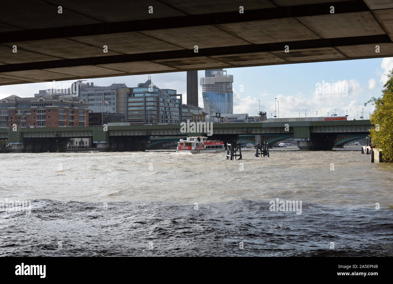 Walk under the thames hi-res stock photography and images - Alamy