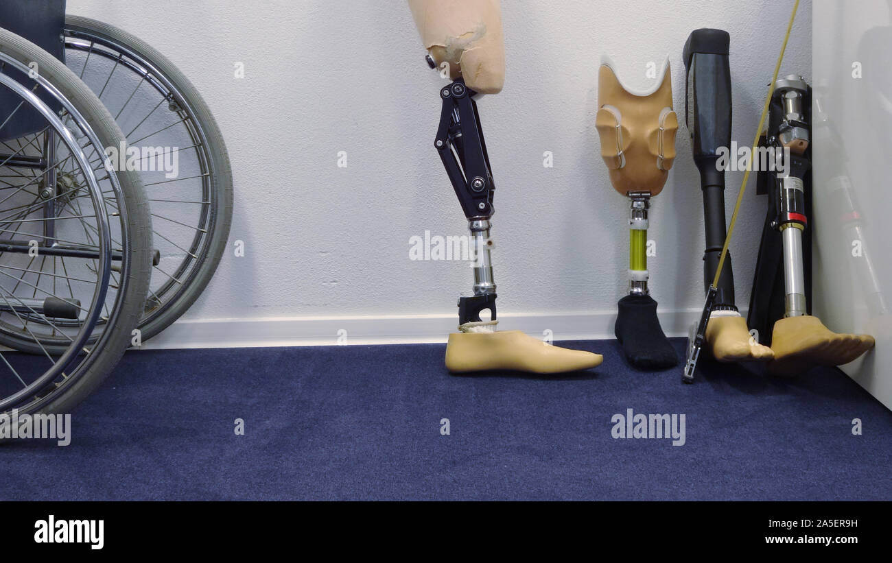 Modern prosthetic legs for people with ampute Stock Photo - Alamy