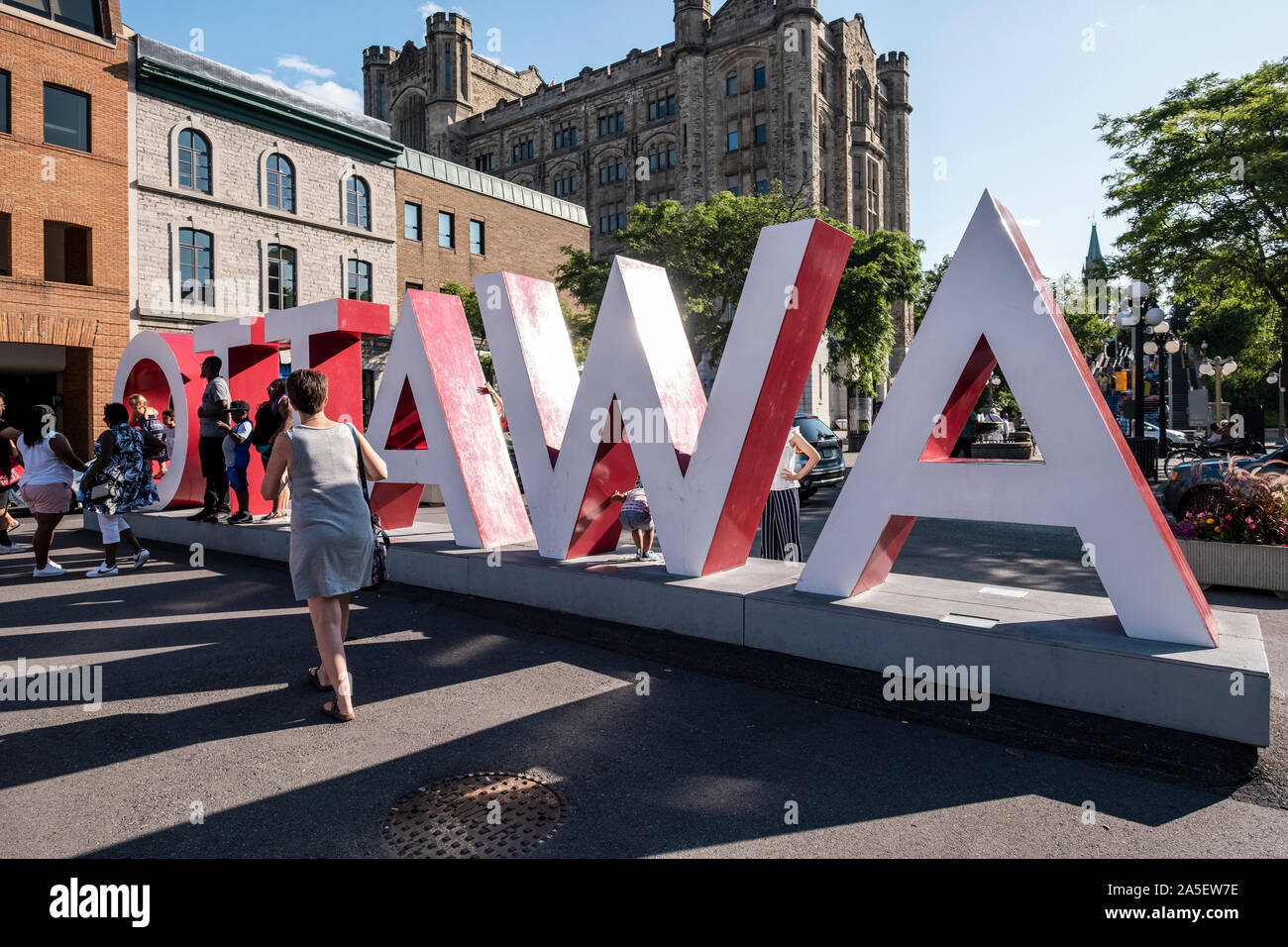 Ottawa big sign hi-res stock photography and images - Alamy