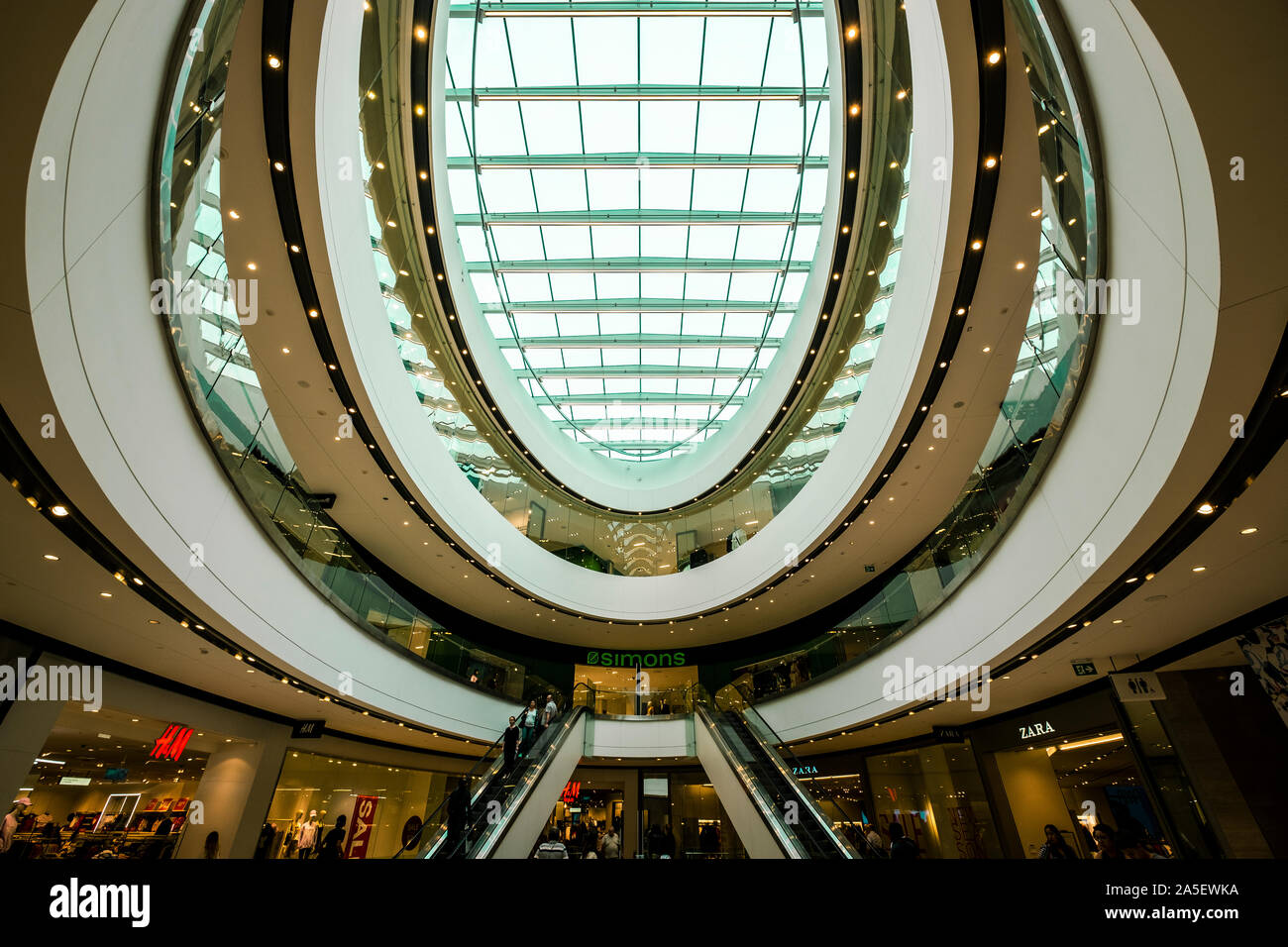 Shopping mall, ottawa, canada Stock Photo - Alamy
