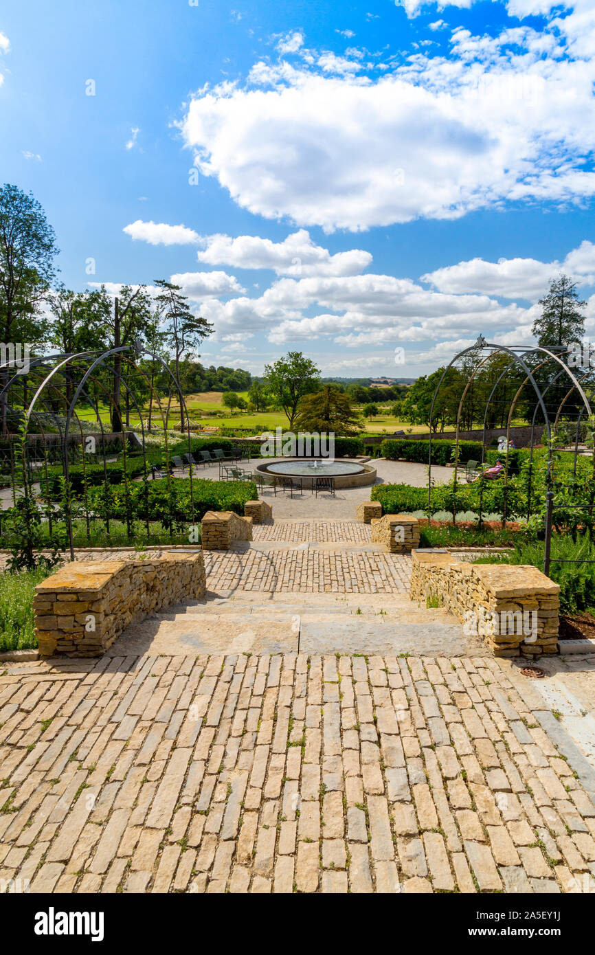 The egg-shaped Parabola Walled Garden contains 267 apple tree varieties ...