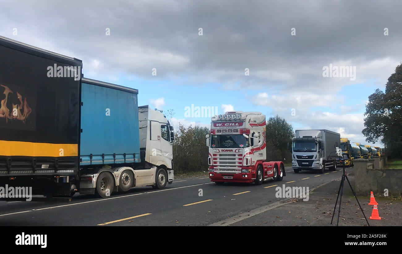 Freight trucks border hi-res stock photography and images - Alamy
