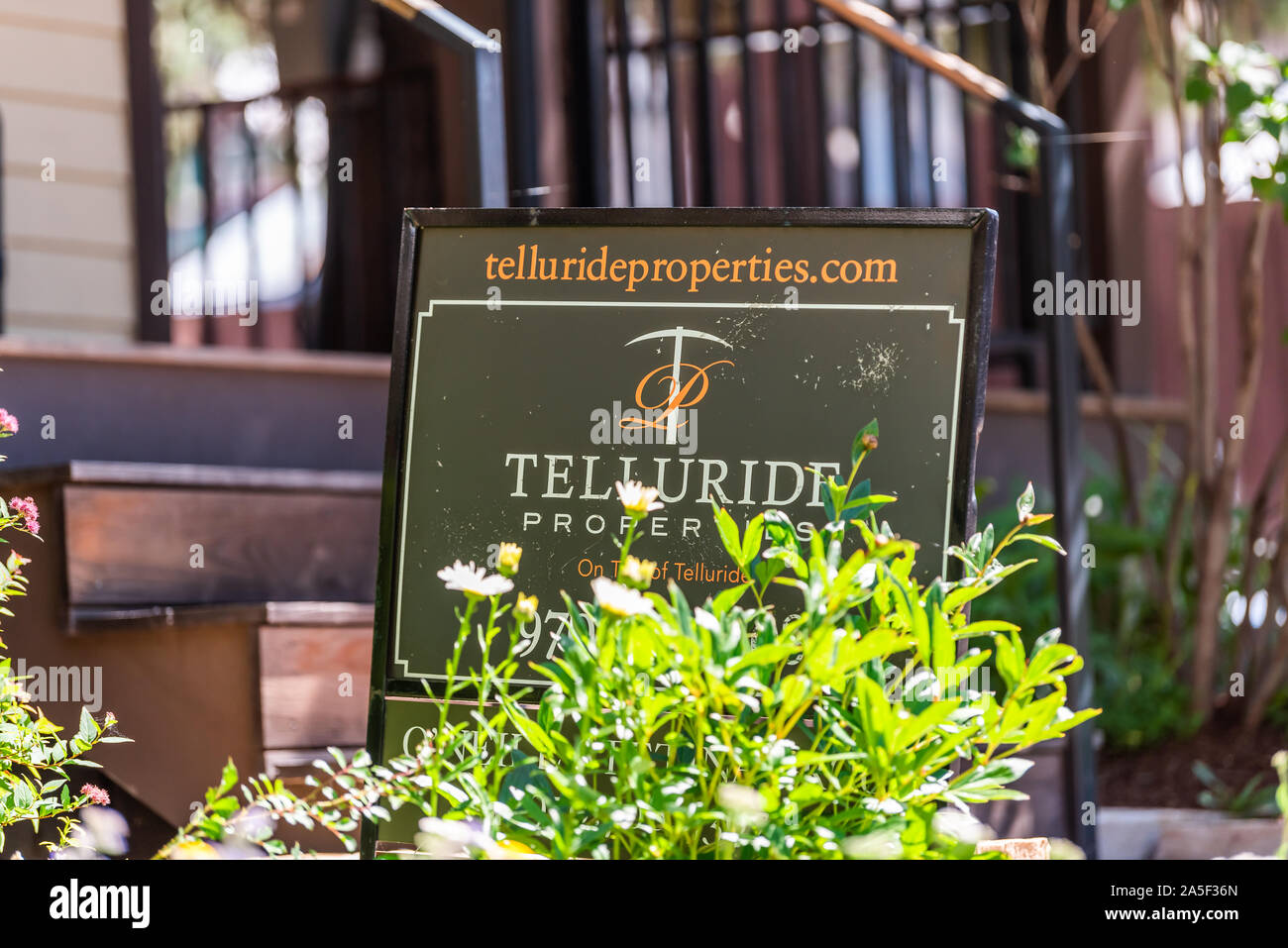 Telluride town colorado summer hi-res stock photography and images - Alamy