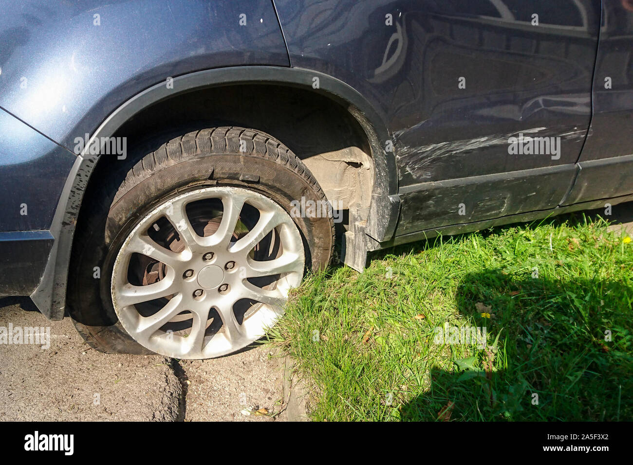 Crumpled fender hi-res stock photography and images - Alamy