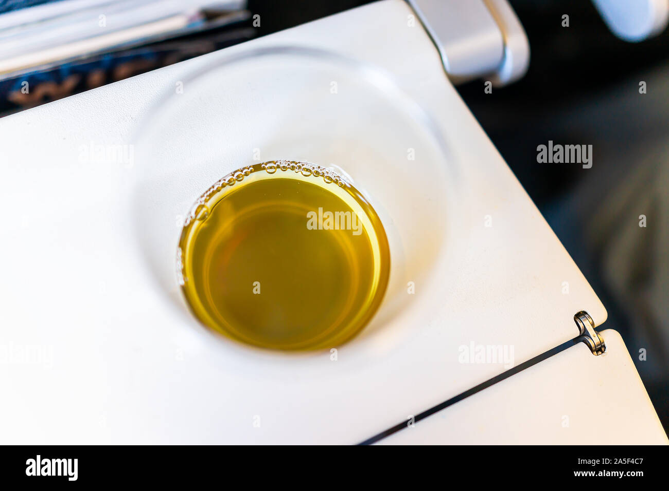 Drink table aircraft hi-res stock photography and images - Alamy