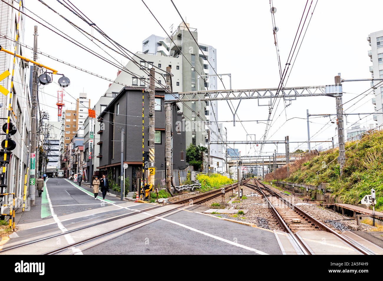 Asian railroad wires hi-res stock photography and images - Alamy