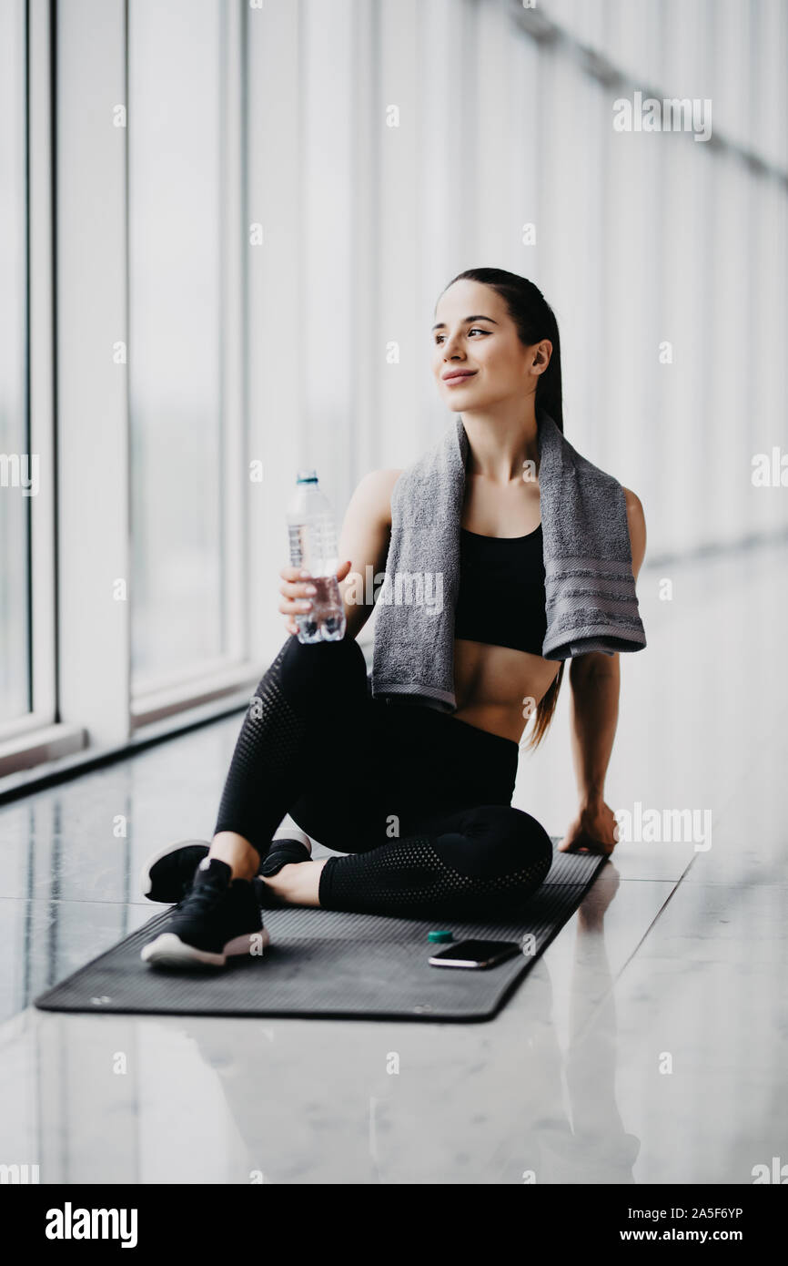 Woman muscles fruit hi-res stock photography and images - Alamy