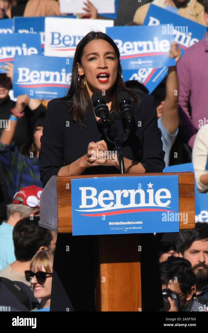Long Island City, New York, USA. 19th Oct, 2019. New York Rep ...