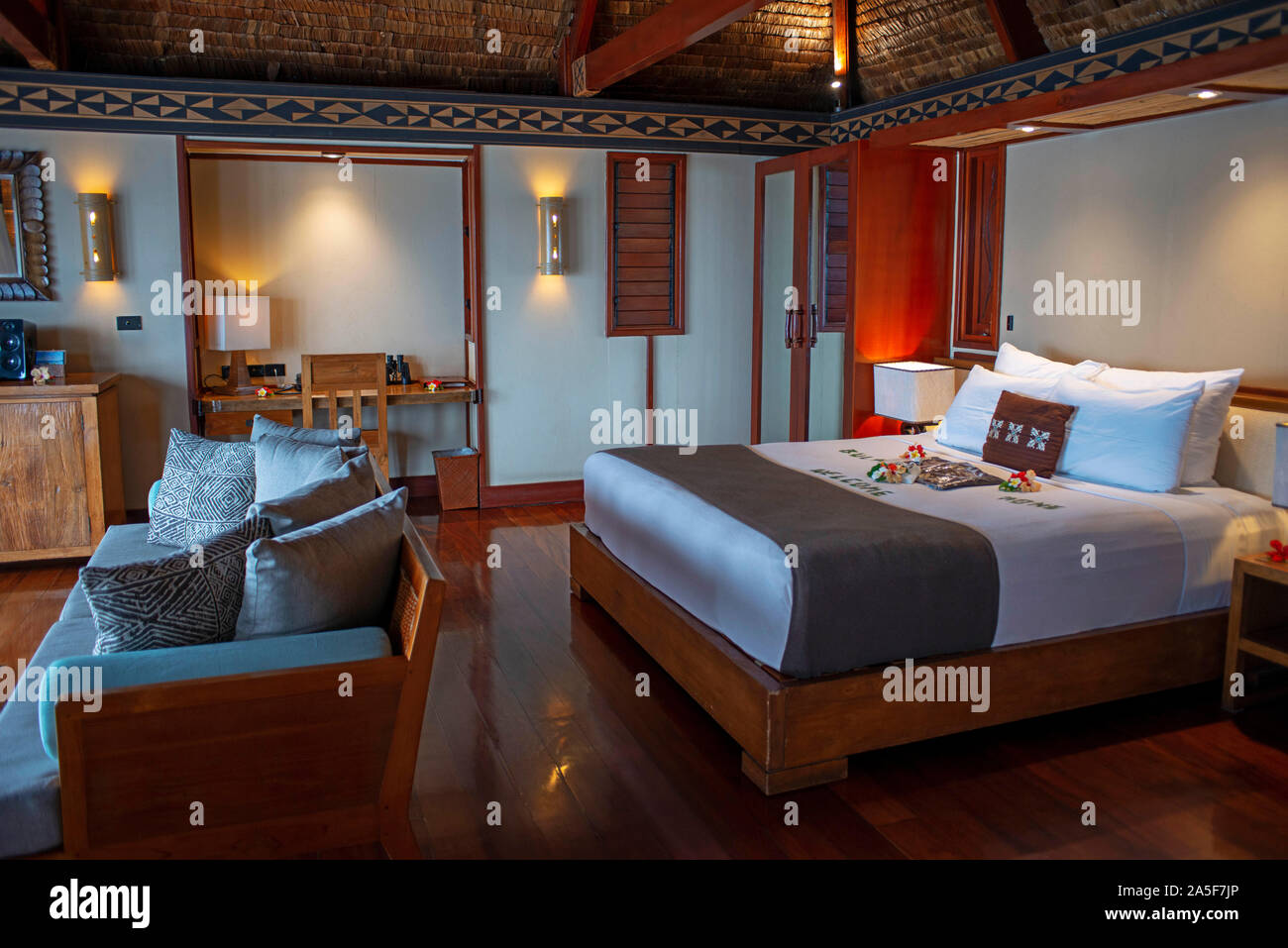 Inside a room Villas in Malolo Island Resort and Likuliku Resort ...