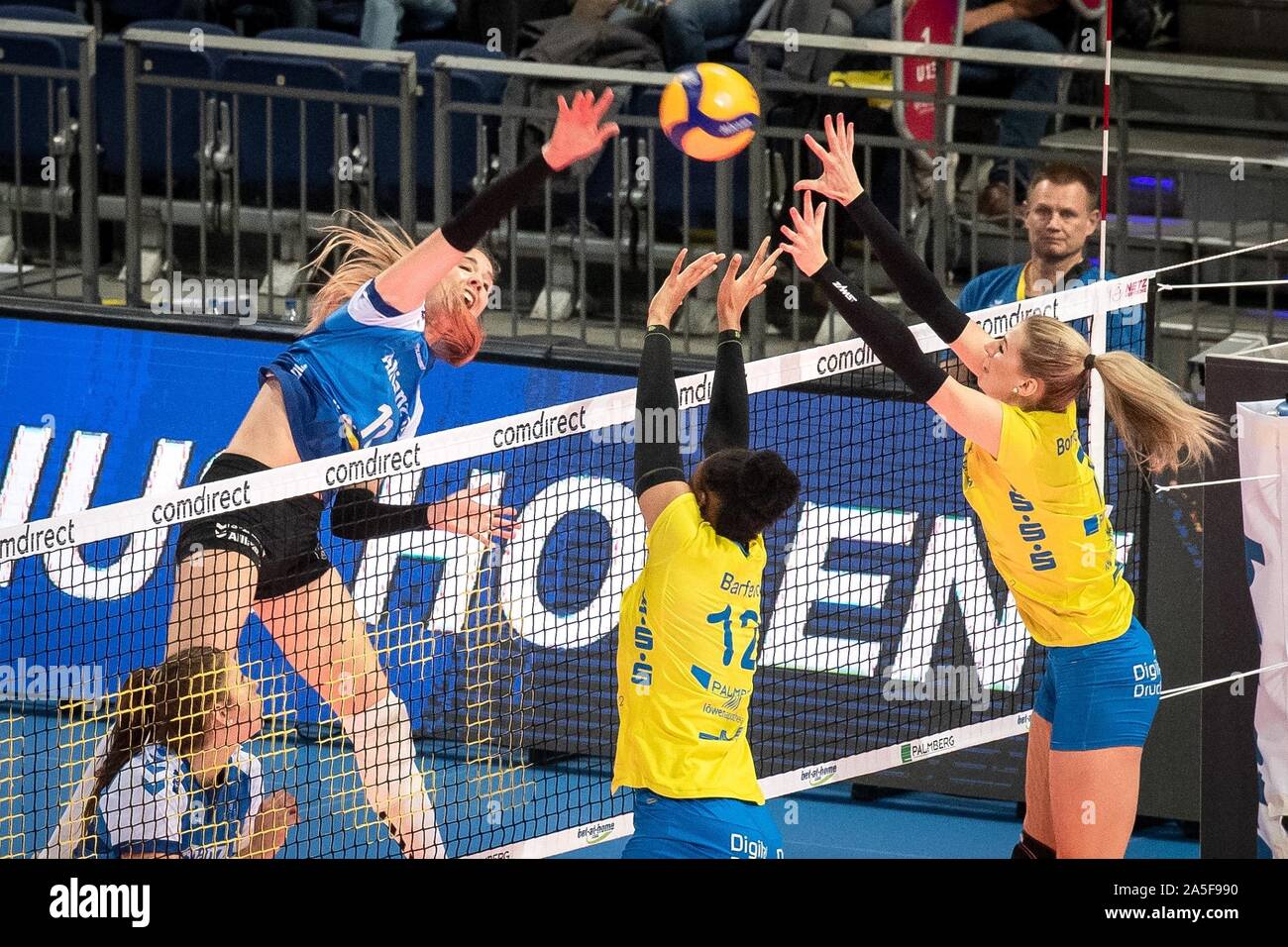 Hanover, Germany. 20th Oct, 2019. Volleyball, women: Supercup, MTV ...