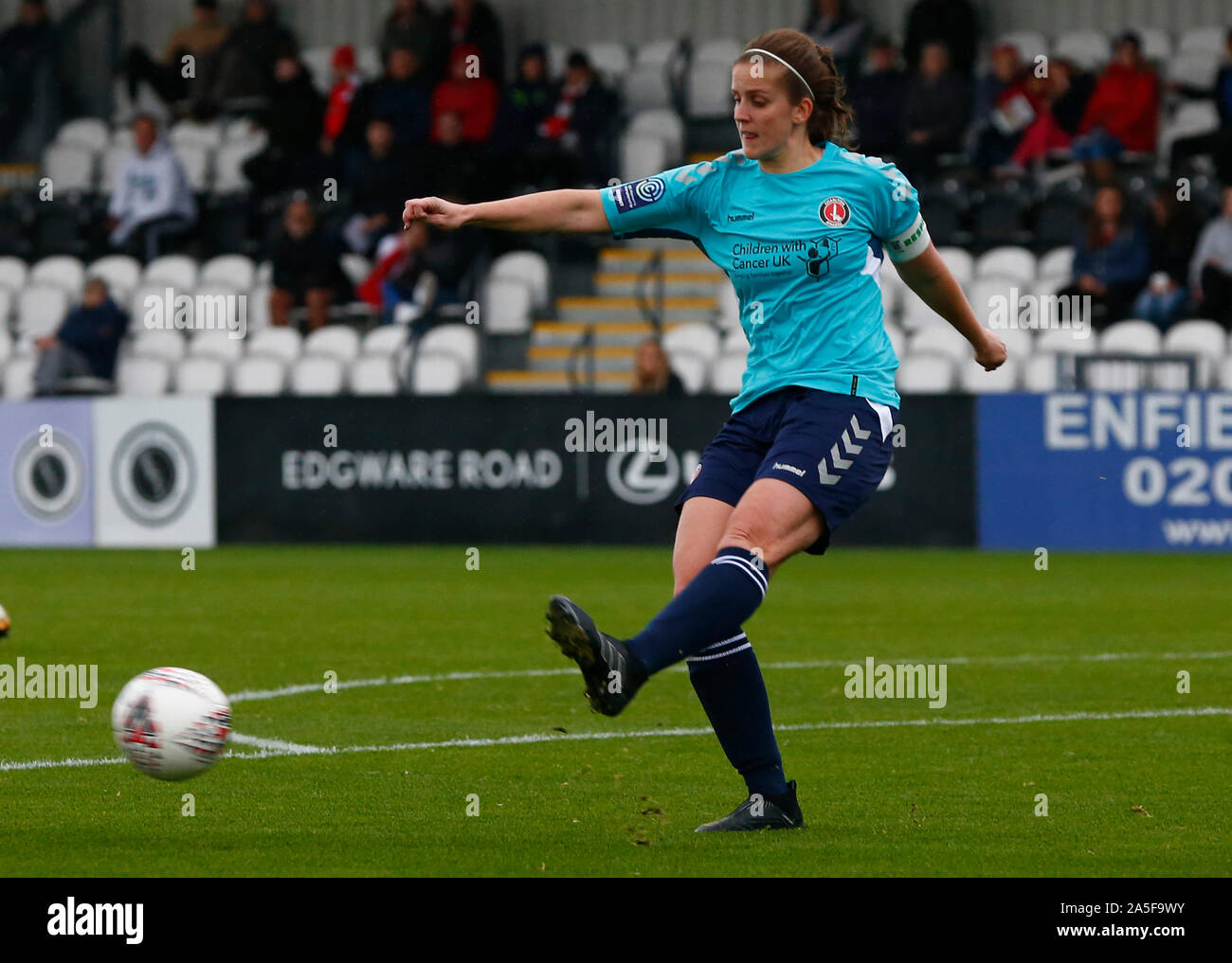 Charlton athletic stadium hi-res stock photography and images - Alamy