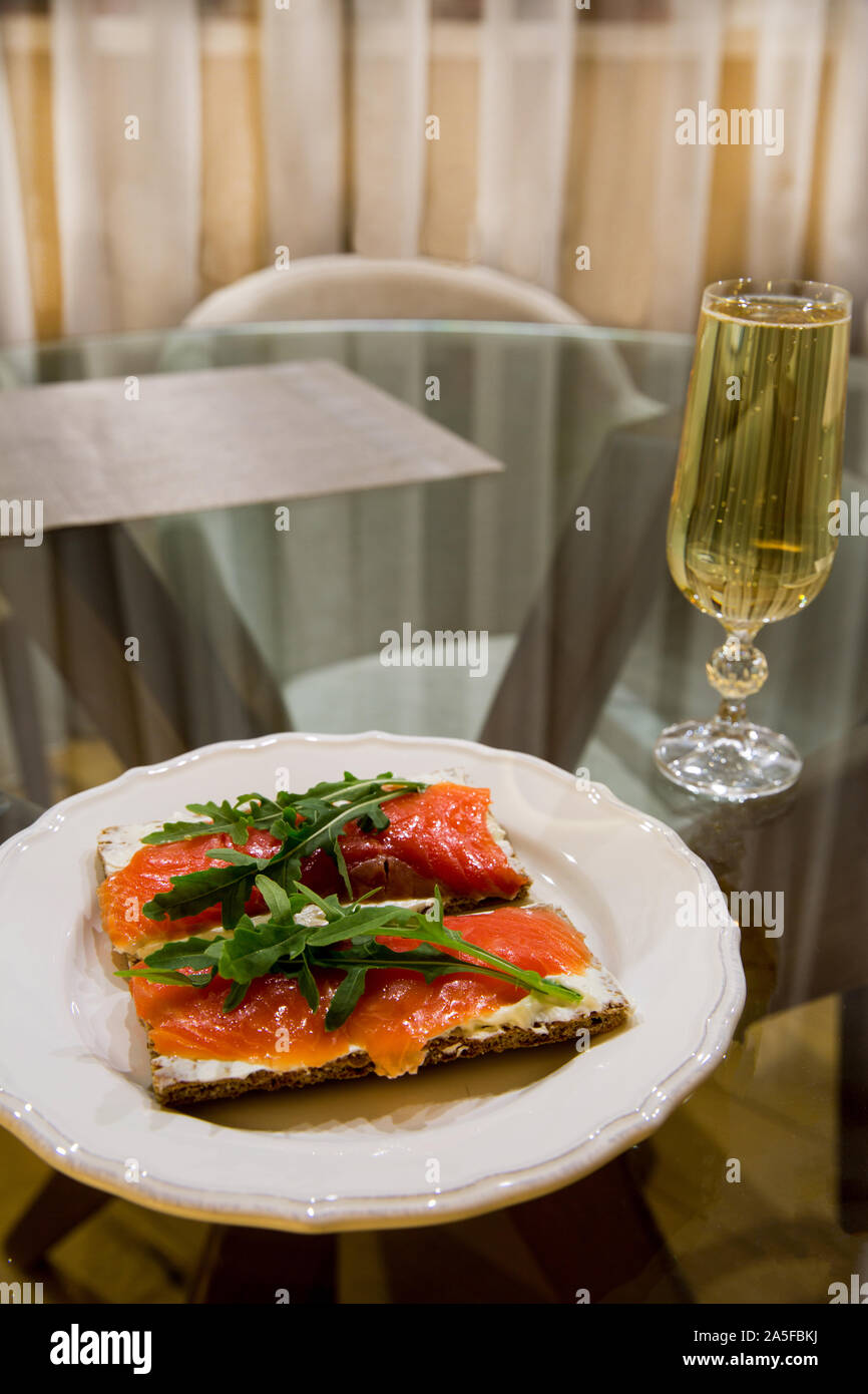 Romantic dinner with champagne Stock Photo - Alamy