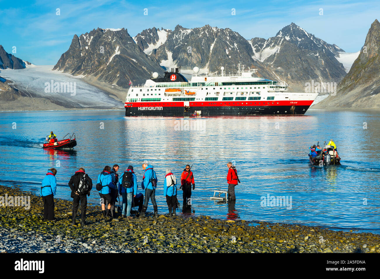 Magdalenefjorden, Svalbard Islands, Artic Ocean, Norway, Europe Stock ...