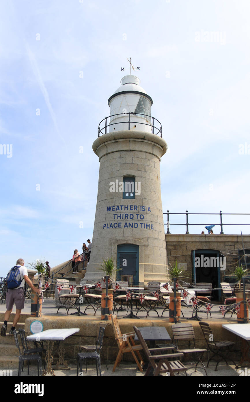 Folkestone lighthouse hi-res stock photography and images - Alamy