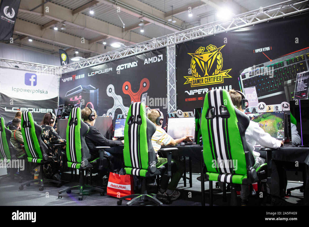 Poz design hi-res stock photography and images - Alamy