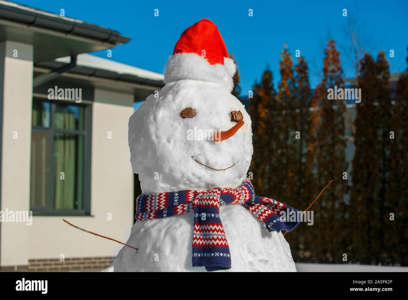 Real snowman hi-res stock photography and images - Alamy
