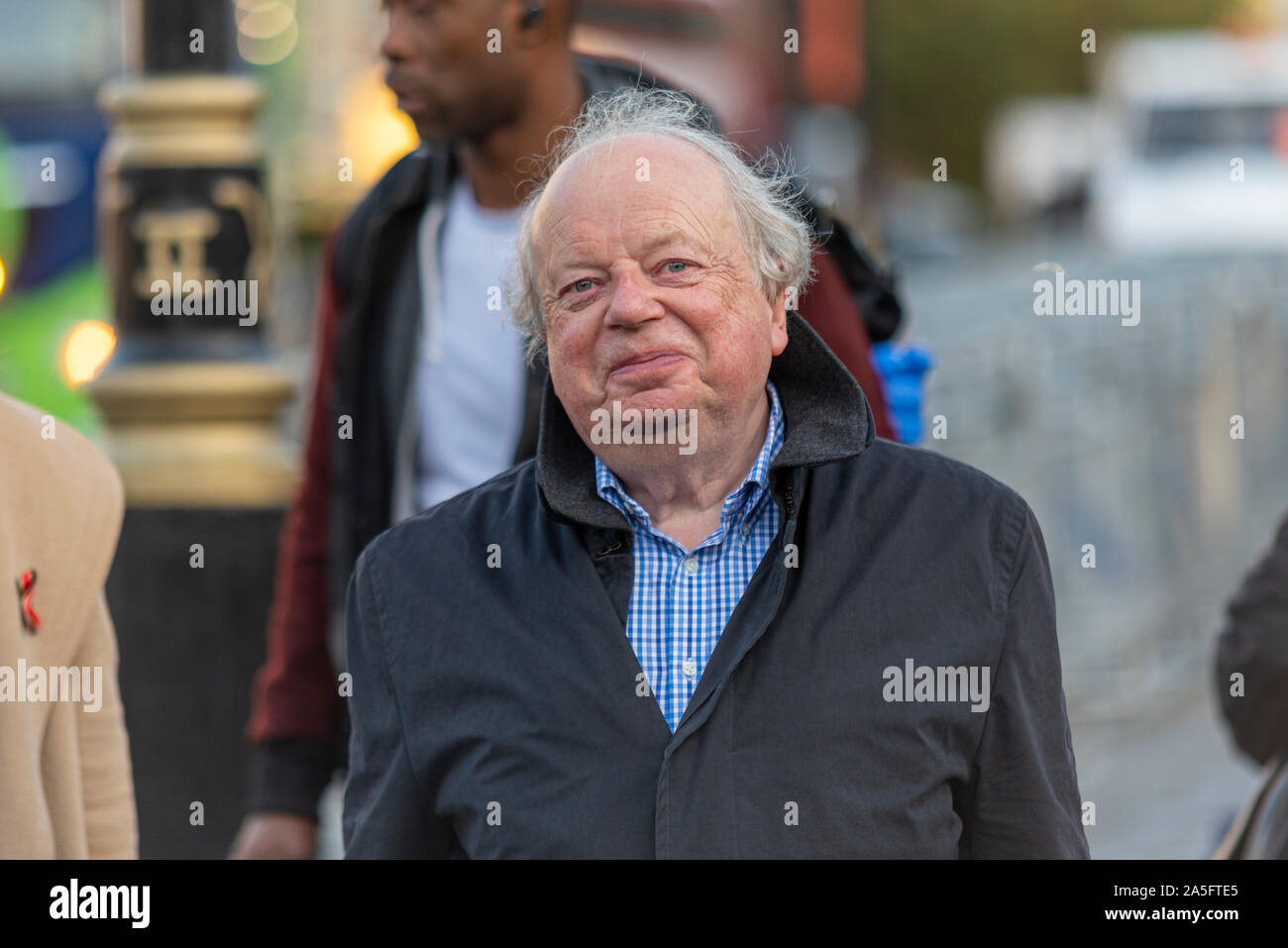 John sergeant television and radio journalist hi-res stock photography ...