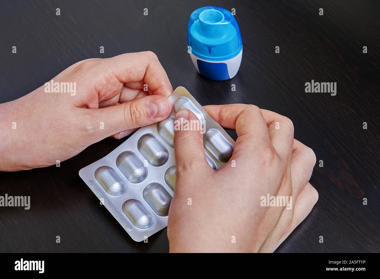 Budesonide inhalation hi-res stock photography and images - Alamy