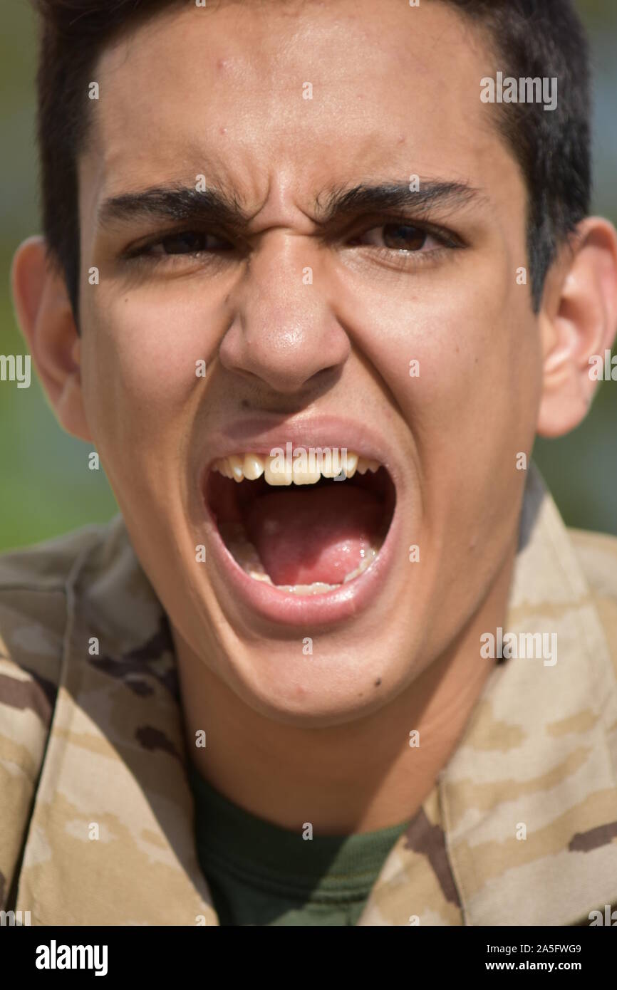 Soldier shouting hi-res stock photography and images - Alamy