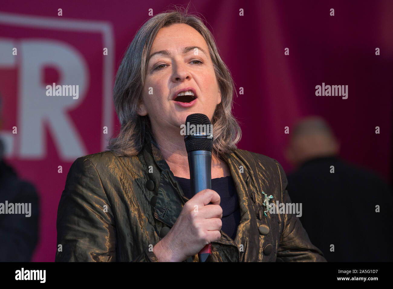 Liz saville roberts hi-res stock photography and images - Alamy