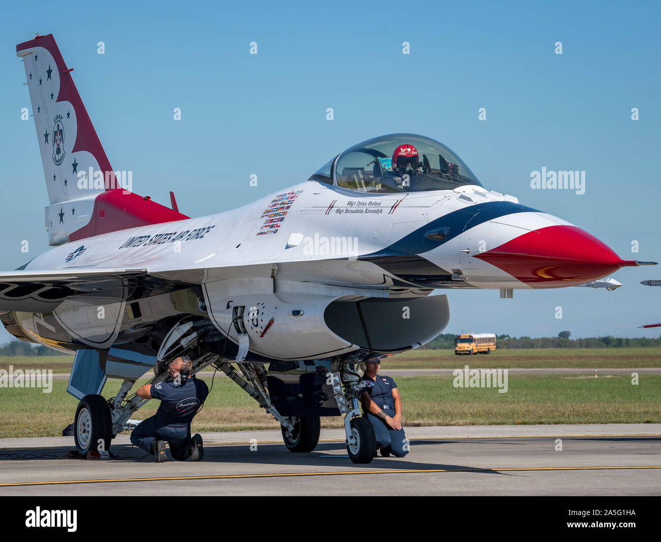 Ellington air force base hi-res stock photography and images - Alamy