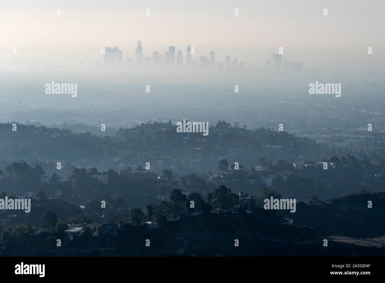 Los angeles smoggy day hi-res stock photography and images - Alamy