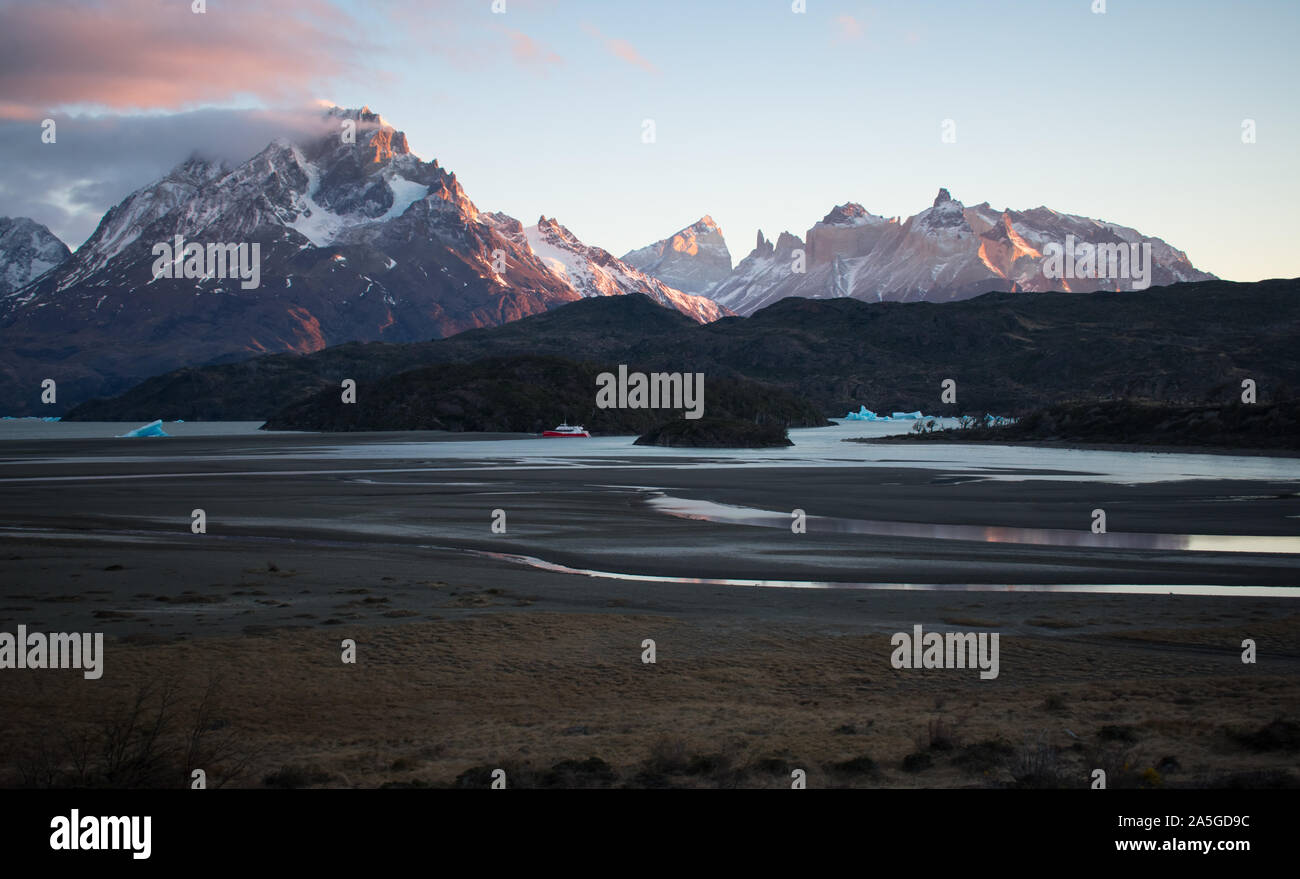 Breathtaking Sunrise over Torres Del Paine Mountain Range and Glacier ...