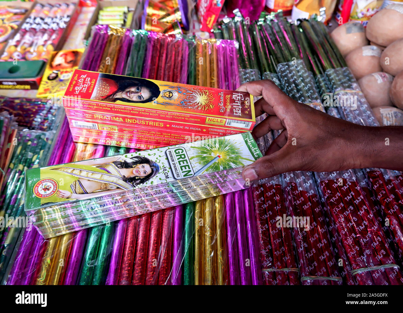 Firecrackers images hi-res stock photography and images - Alamy